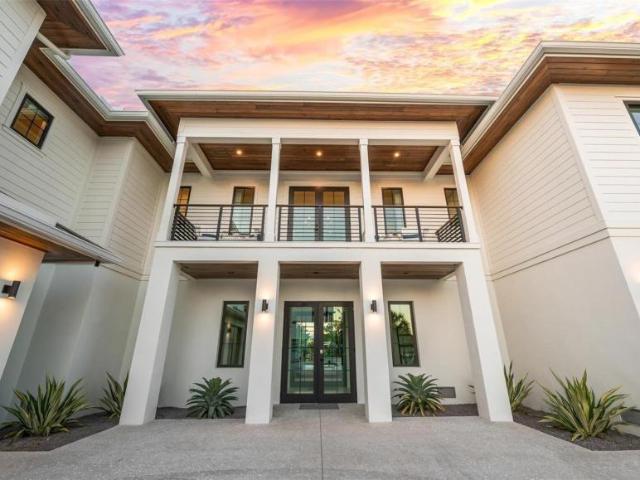 house with 6 bedroom, Sarasota FL DLS100902290