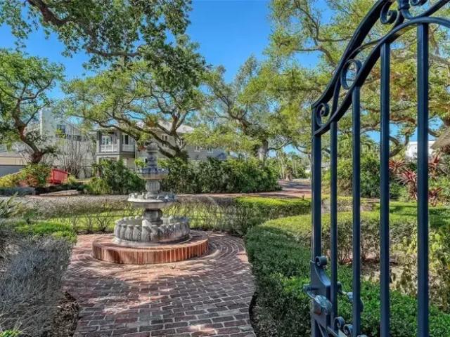 house with 6 bedroom, Sarasota FL DS102435291