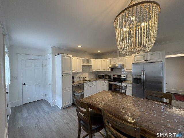 house with 6 bedroom, Seymour CT DLS102154503