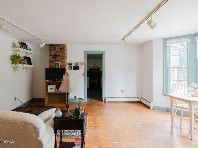 house with 6 bedroom, Sheffield MA ES105192912