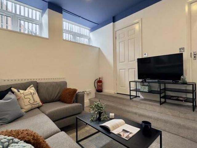 House With 6 Bedroom Sheffield South Yorkshire DS87393164