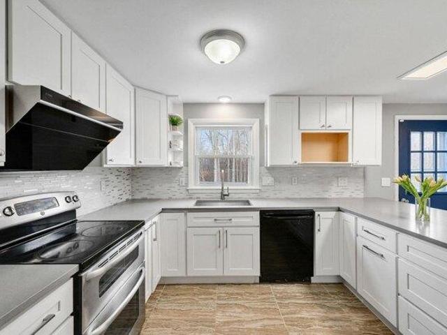 house with 6 bedroom, Shelburne VT DS102528734