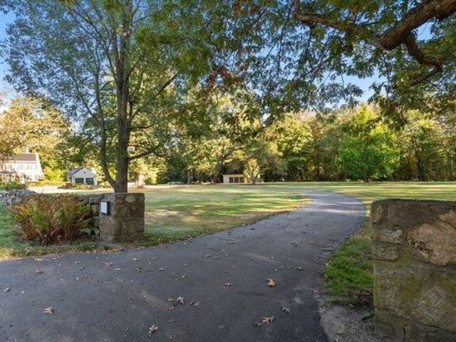 house with 6 bedroom, Sherborn MA DS103809672