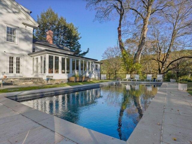 house with 6 bedroom, Sherman CT ES103188144
