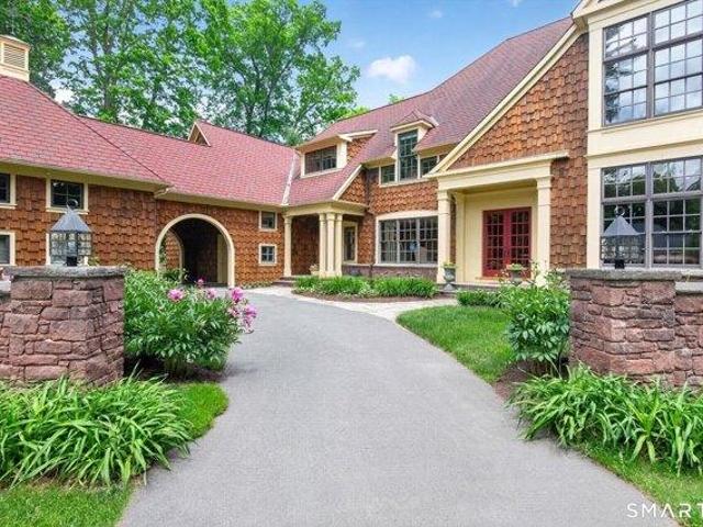 house with 6 bedroom, Simsbury CT DS104111900