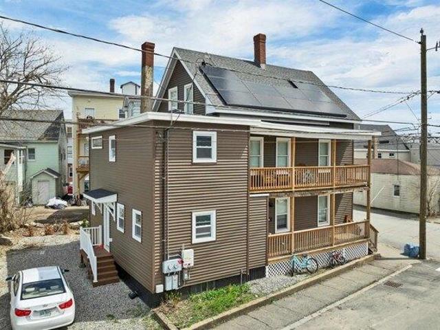 house with 6 bedroom, Somersworth NH DS101706046