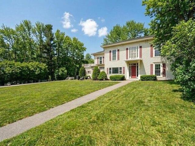 house with 6 bedroom, Somersworth NH DS103932086