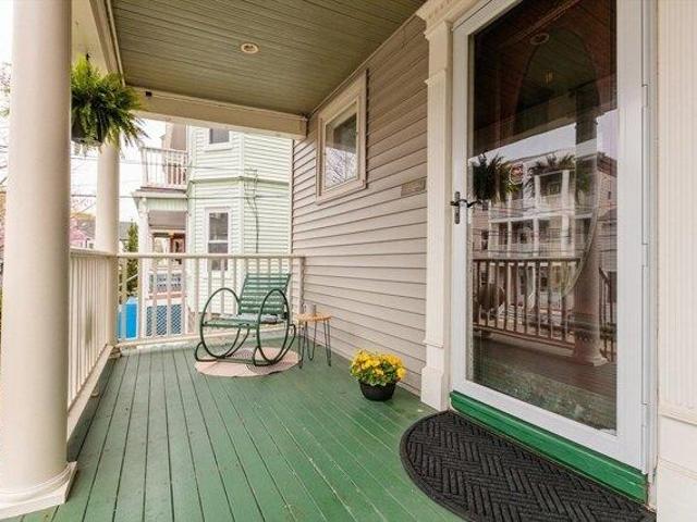 house with 6 bedroom, Somerville MA DLS102725351