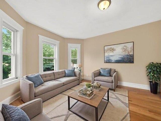 house with 6 bedroom, Somerville MA DS103851757