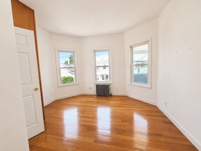 house with 6 bedroom, Somerville MA ES105109482