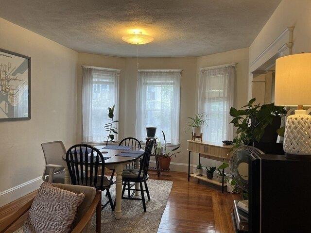 house with 6 bedroom, Somerville MA ES103930677