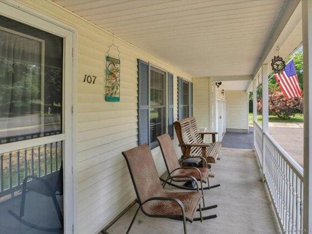 house with 6 bedroom, South Windsor CT DS102312753