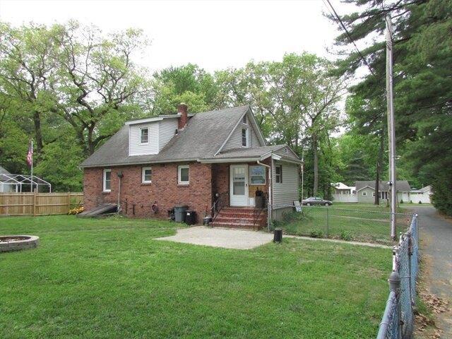 house with 6 bedroom, South Hadley MA ES105123574