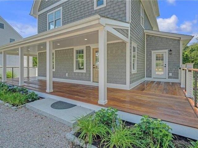 house with 6 bedroom, South Kingstown RI ES105159439