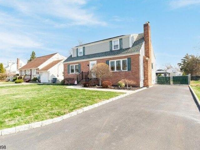 house with 6 bedroom, South Plainfield NJ DLS101659004
