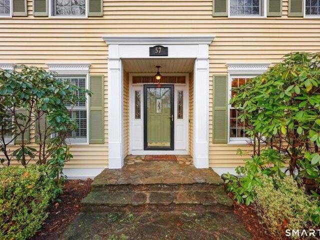 house with 6 bedroom, Southbury CT DS101896774