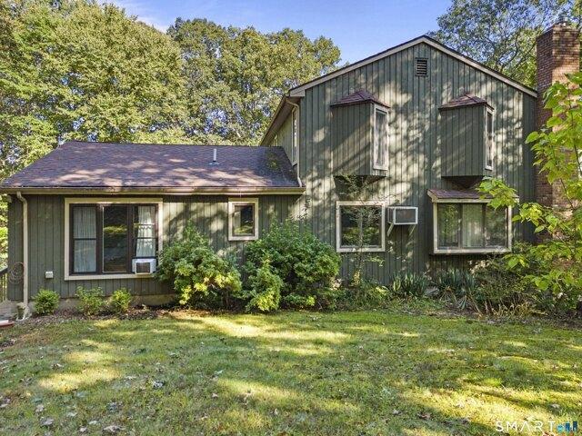house with 6 bedroom, Southbury CT ES104375103