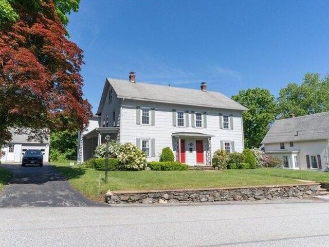 house with 6 bedroom, Southbridge MA ES105060843