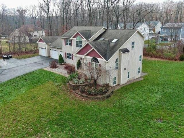 house with 6 bedroom, Southington CT DS103158985