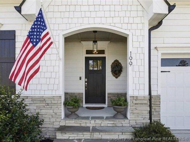 house with 6 bedroom, Spring Lake NC DS103605659