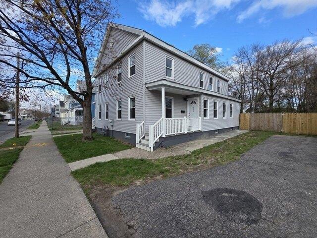 house with 6 bedroom, Springfield MA DLS102154141