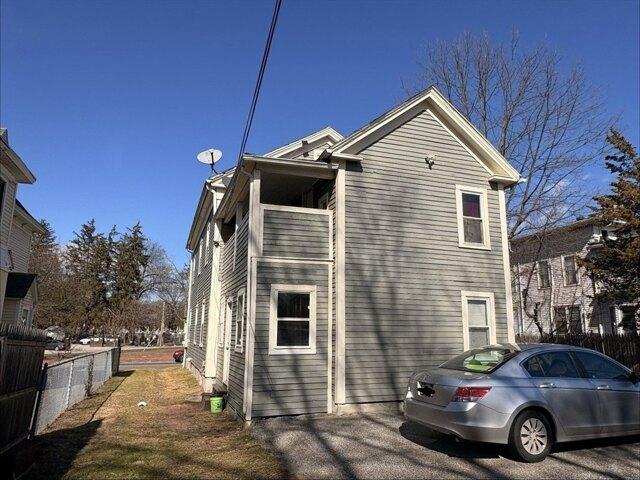 house with 6 bedroom, Springfield MA DS102707908