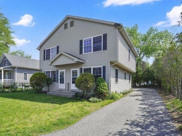 house with 6 bedroom, Springfield MA DS102709289