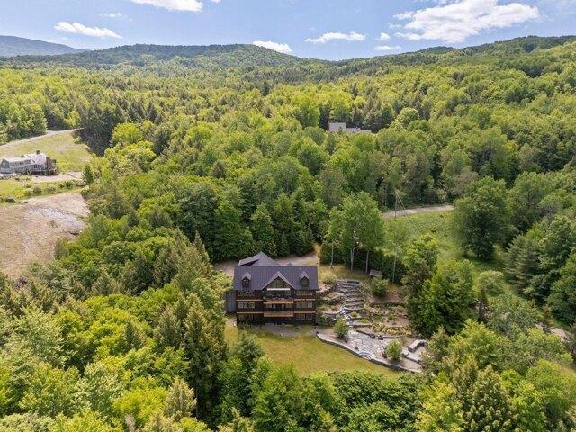 house with 6 bedroom, Stowe VT ES104352523