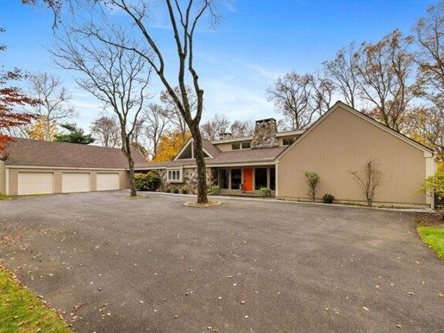 house with 6 bedroom, Stamford CT DS102214762