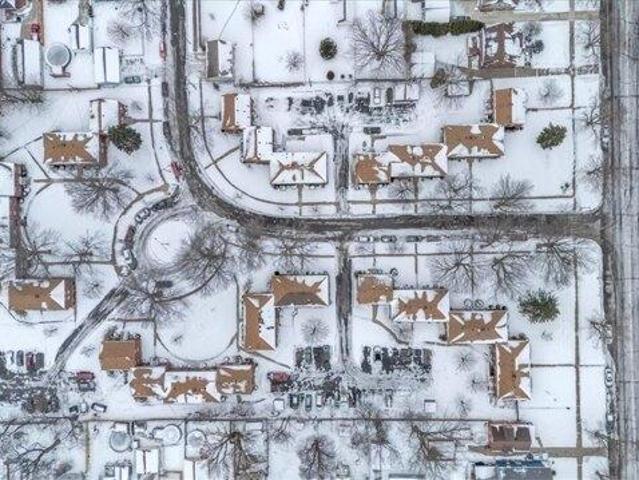 house with 70 bedroom, Buffalo NY DS103625296