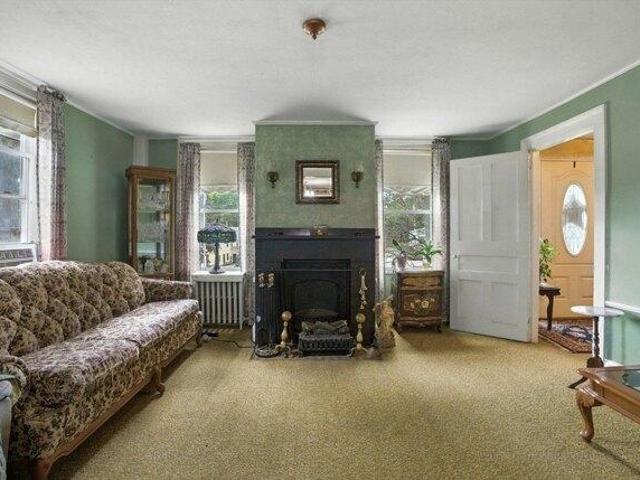 house with 7 bedroom, Templeton MA ES104852368