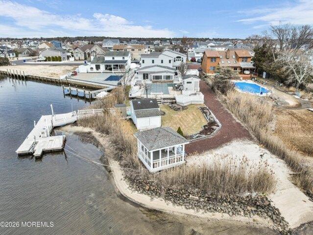 house with 7 bedroom, Toms River NJ DLS102561521