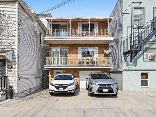 house with 7 bedroom, Union City NJ ES103189815