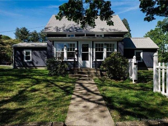 house with 7 bedroom, Warwick RI DLS102562329