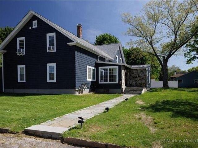 house with 7 bedroom, Warwick RI ES104114545