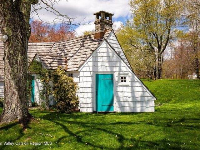 house with 7 bedroom, Warren CT ES104810486