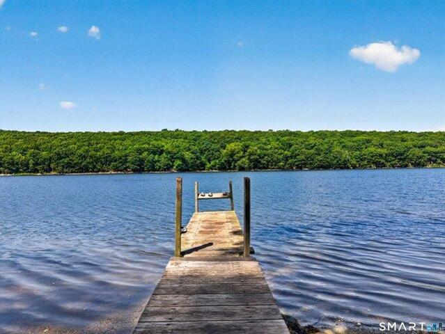 house with 7 bedroom, Waterford CT ES105401747