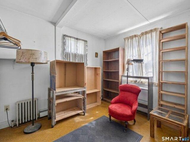 house with 7 bedroom, Waterford CT ES105127019