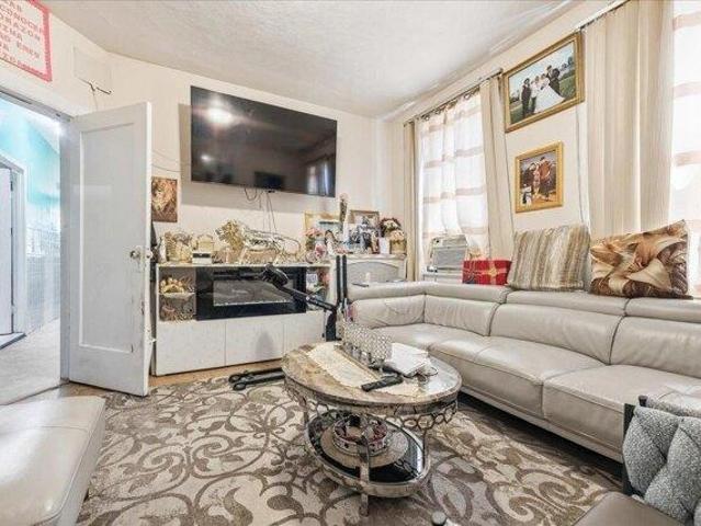 house with 7 bedroom, West New York NJ DS104330418