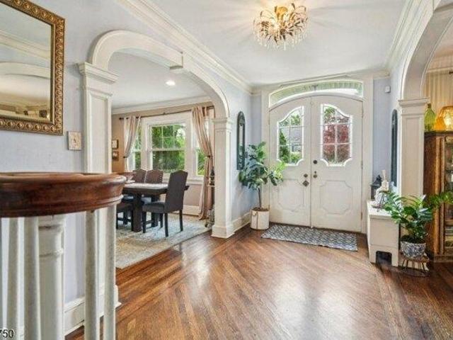 house with 7 bedroom, West Orange NJ DS104189256