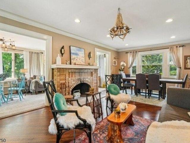 house with 7 bedroom, West Orange NJ ES105157673