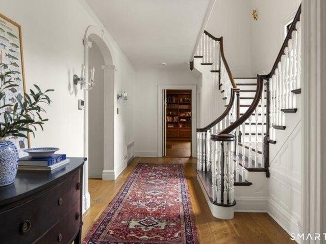 house with 7 bedroom, West Hartford CT ES104905521
