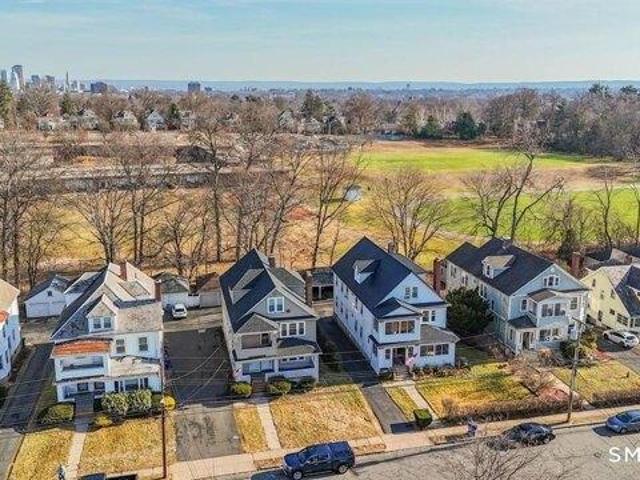 house with 7 bedroom, West Hartford CT ES105126383