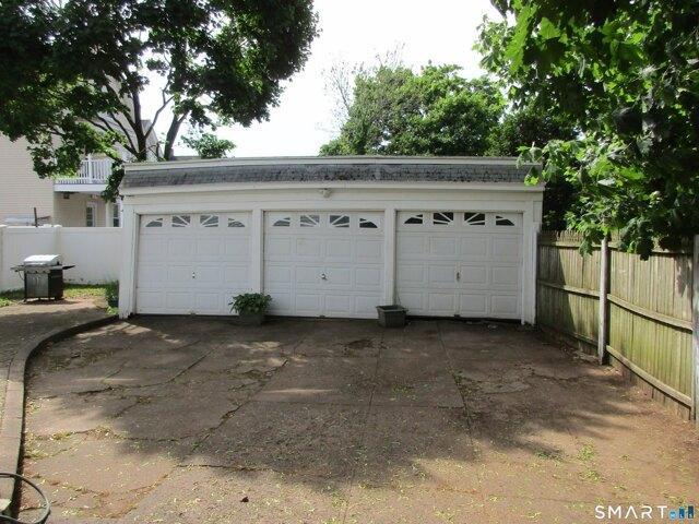 house with 7 bedroom, West Haven CT ES104331565
