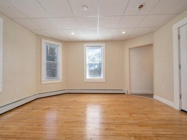 house with 7 bedroom, Whitman MA DLS102446507