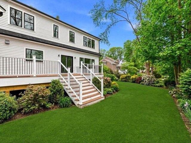 house with 7 bedroom, Winchester MA DLS101071011