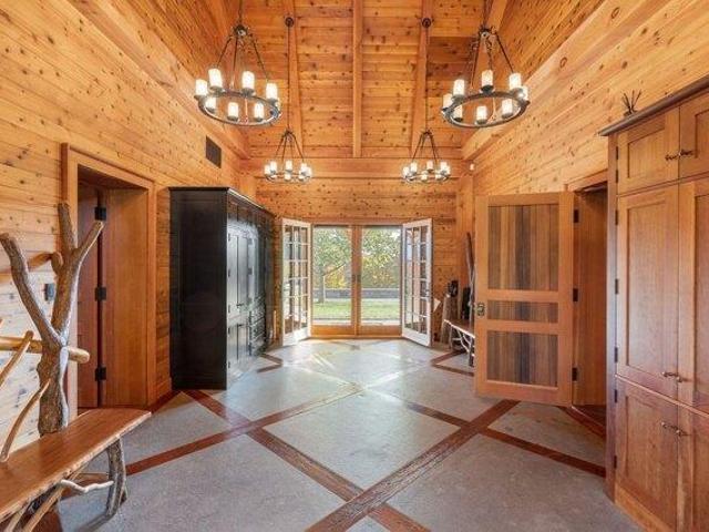 house with 7 bedroom, Woodstock VT ES105175670