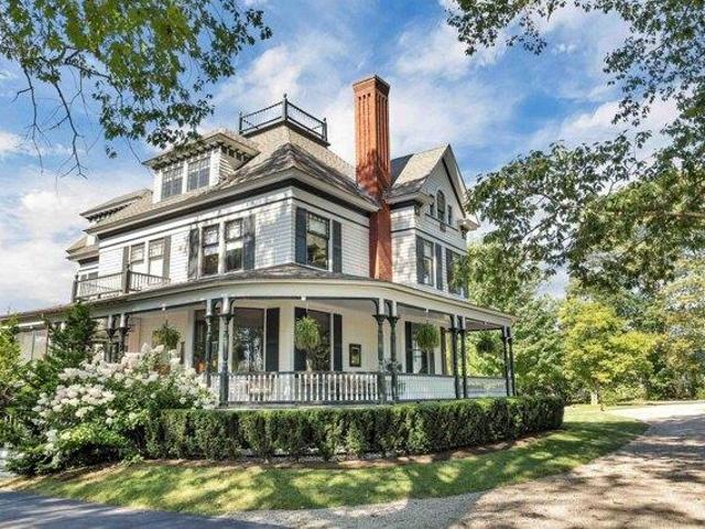 house with 7 bedroom, Wolfeboro NH DLS102635101