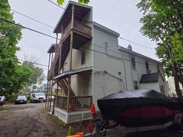 house with 7 bedroom, Worcester MA DS102584176