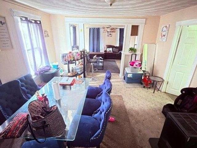 house with 7 bedroom, Worcester MA ES103223795